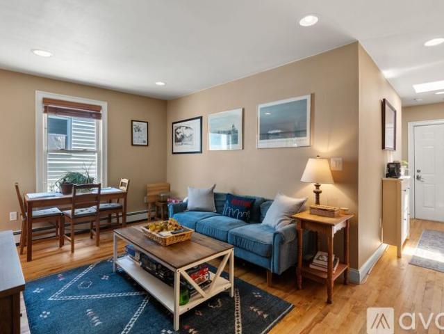2 BR, 1 BA Apartment 295 River St, Unit 3R, Cambridge, MA 02139