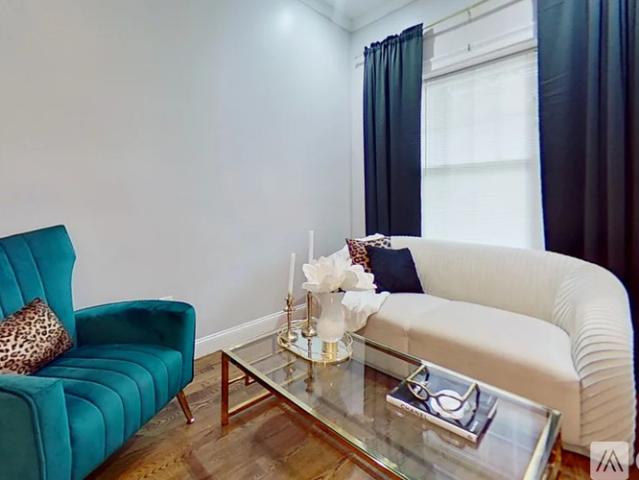 2 BR, 1 BA Apartment 2973 Washington Street, Unit A, Boston Fort Hill, MA 02119