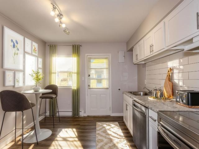 2 BR, 1 BA Apartment 2979 Columbus St. Unit 2 beds, 1 bath, $1122, Grove City, OH 43123