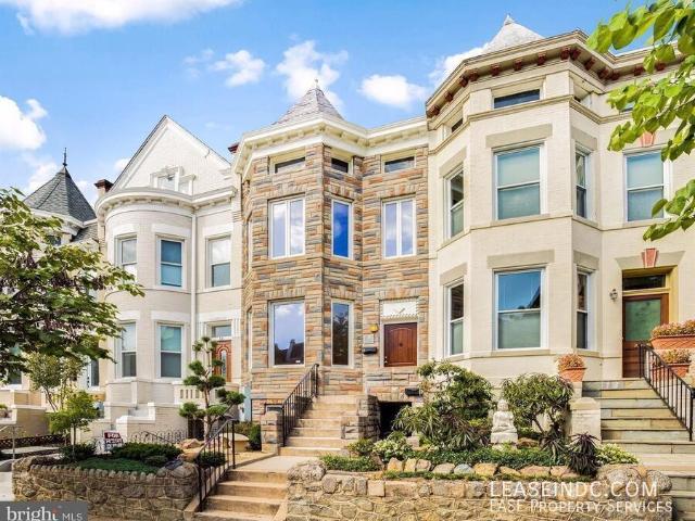 2 BR, 1 BA Apartment 29 T Street NW, Washington, DC 20001