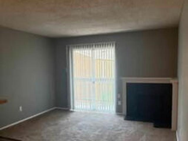 2 BR, 1 BA Apartment 200 Muller Garden Road, Unit The Oak, Tyler, TX 75703