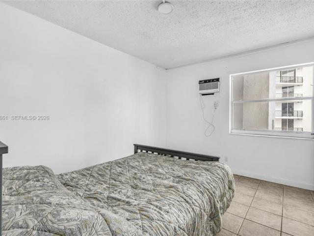 2 BR, 1 BA Apartment 200 South Birch Road, Fort Lauderdale, FL 33316