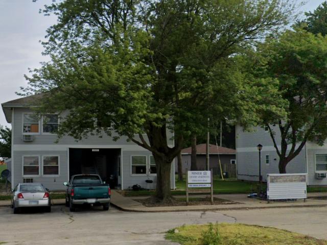 2 BR, 1 BA Apartment 200 Stringtown Rd, Minier, IL 61759