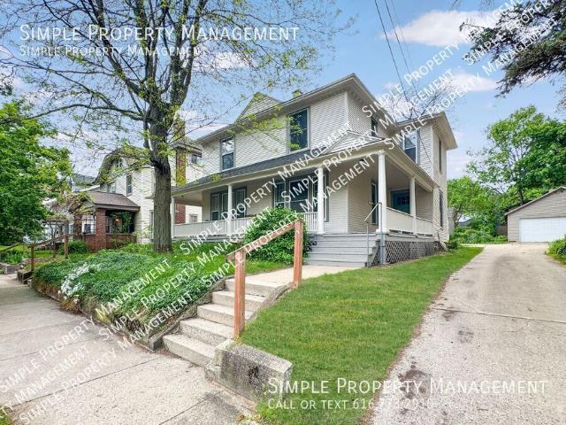 2 BR, 1 BA Apartment 201 Benjamin SE, Grand Rapids, MI 49506