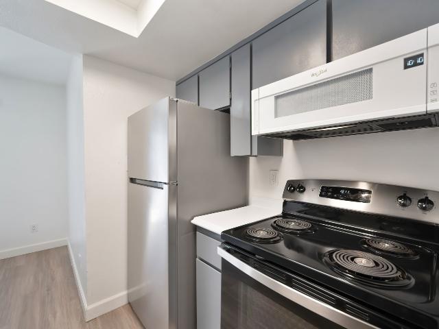 2 BR, 1 BA Apartment 201 East Grant Line Road Unit 12, Tracy, CA 95376