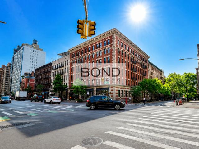 2 BR, 1 BA Apartment 201 East 12th Street, New York, NY 10003
