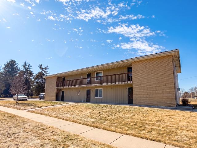 2 BR, 1 BA Apartment 201 Liberty Street, Mauston, WI 53948