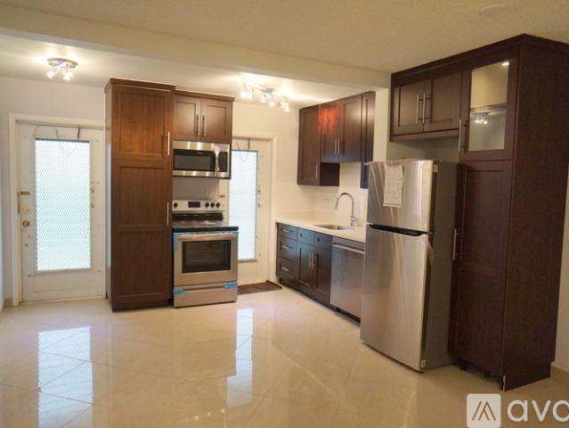 2 BR, 1 BA Apartment 201 South Golf Boulevard, Unit 2004, Pompano Beach, FL 33064