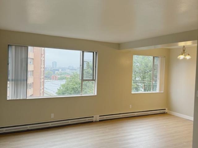 2 BR, 1 BA Apartment 2020 Southwest Salmon Street Unit 205, Portland, OR 97205
