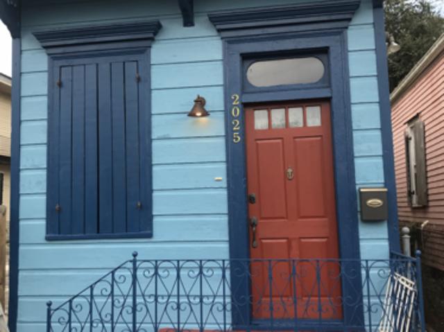 2 BR, 1 BA Apartment 2025 Marais Street, New Orleans, LA 70116