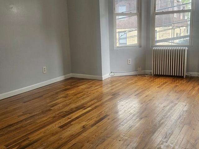 2 BR, 1 BA Apartment 202 Main Street, Unit 2E, Nyack, NY 10960