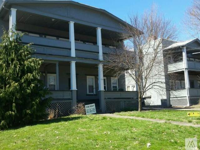 2 BR, 1 BA Apartment 202 S Mantua St, Unit 2, Kent, OH 44240