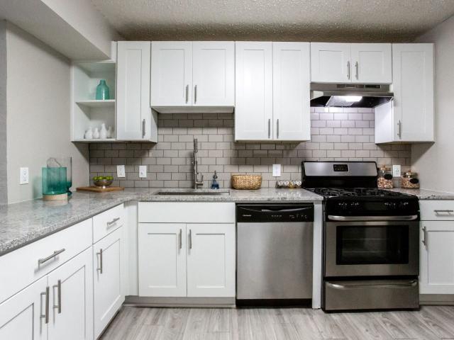 2 BR, 1 BA Apartment 2035 Memorial Dr SE Unit 1204, Atlanta, GA 30317