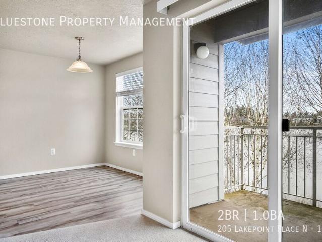 2 BR, 1 BA Apartment 205 Lakepoint Place N, Keizer, OR 97303