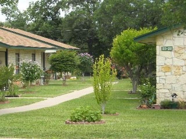 2 BR, 1 BA Apartment 205 Riverview, Lampasas, TX 76550