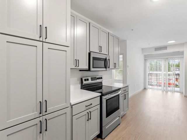 2 BR, 1 BA Apartment 2063 Marshall Avenue Unit 301, Saint Paul, MN 55104