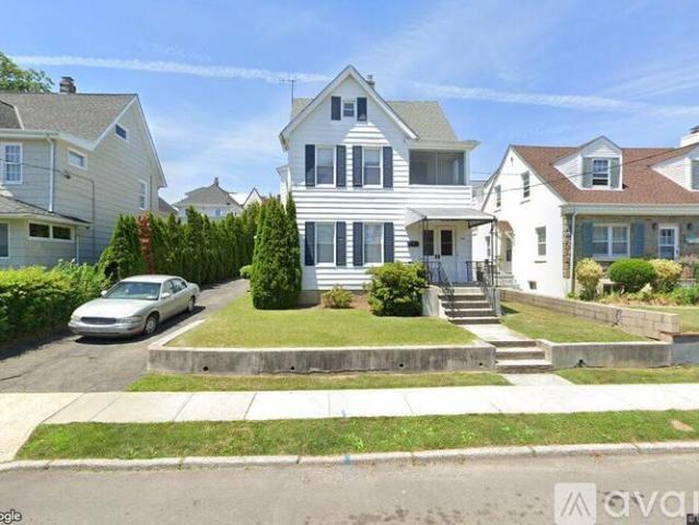 2 BR, 1 BA Apartment 206 Fremont Street, Harrison, NY 10528