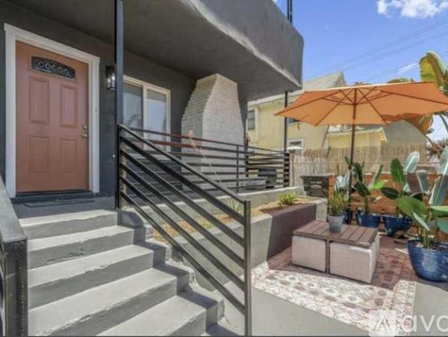 2 BR, 1 BA Apartment 2074 Newton Ave, Unit A, San Diego, CA 92113
