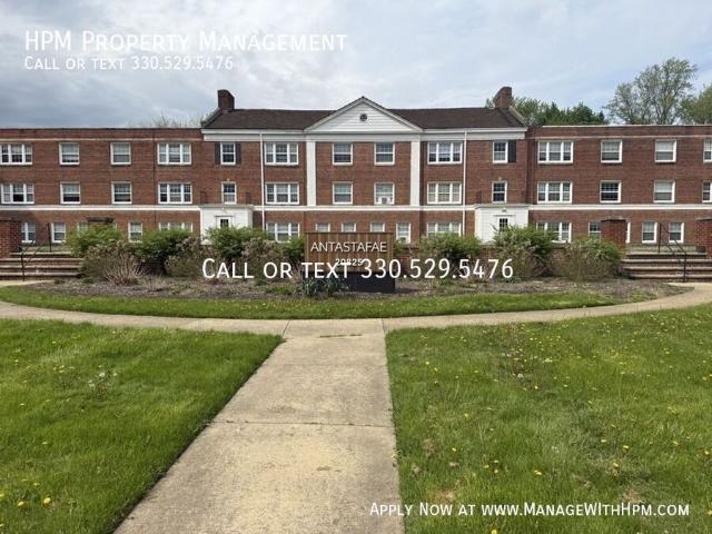 1 BR, 1 BA Apartment 20865 Chagrin Blvd, Shaker Heights, OH 44122