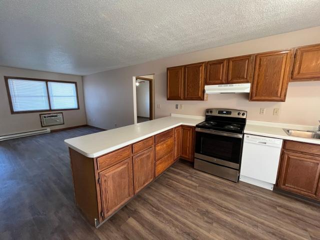 2 BR, 1 BA Apartment 209 E Veterans St, Tomah, WI 54660