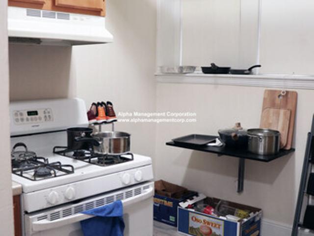 2 BR, 1 BA Apartment 20 Alton Pl, Unit B, Brookline, MA 02446