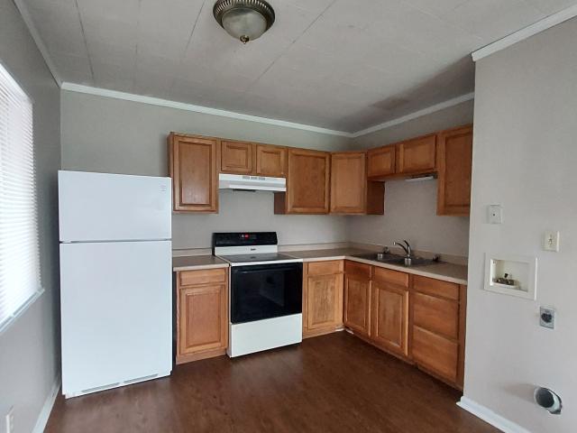 2 BR, 1 BA Apartment 20 S Fulton Ave, Newark, OH 43055