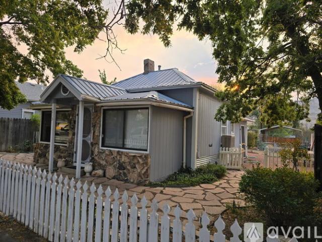 1 BR, 1 BA Apartment 213 Bower Avenue, Palisade, CO 81526