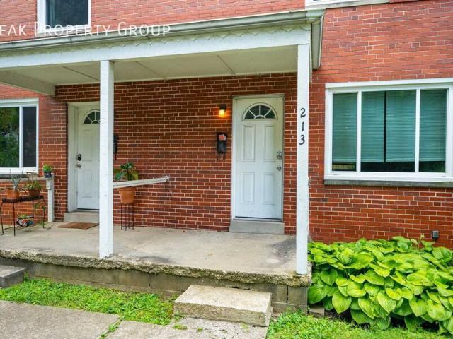 2 BR, 1 BA Apartment 213 E. Hudson Street, Columbus, OH 43202