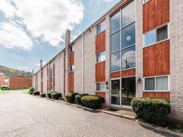 2 BR, 1 BA Apartment 210 308 Westinghouse Avenue Unit Unit 210 E, Wilmerding, PA 15148