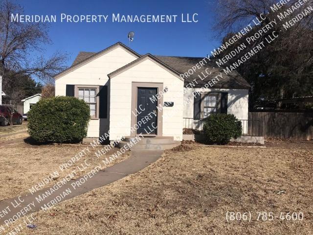2 BR, 1 BA Apartment 2112 29th St, Lubbock, TX 79411