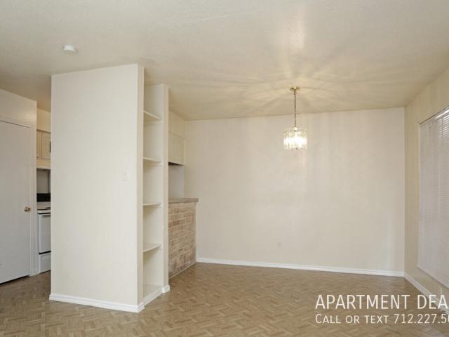 2 BR, 1 BA Apartment 2117 Thompson RdÂ, Richmond, TX 77469