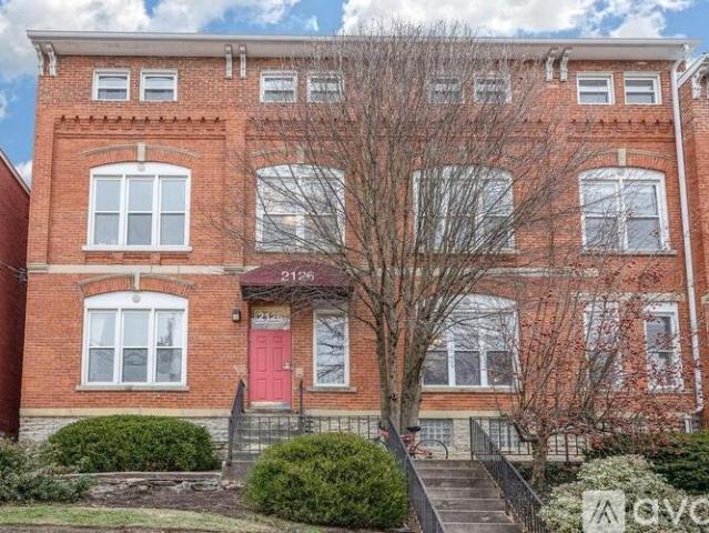 2 BR, 1 BA Apartment 2126 Fulton Av, Unit 2, Cincinnati, OH 45206