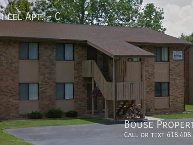 2 BR, 1 BA Apartment 2126 Scheel Apt Belleville, IL 62221