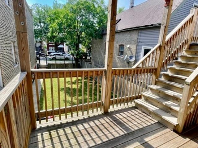 2 BR, 1 BA Apartment 2135 South Fairfield Avenue, Unit 2, Chicago, IL 60608