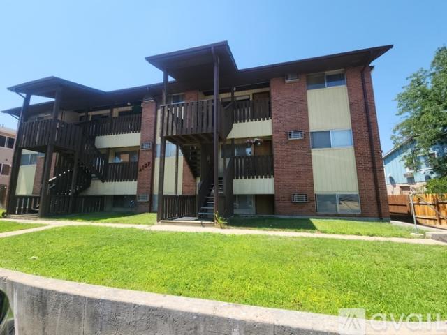 2 BR, 1 BA Apartment 2137 27th Avenue Court, Unit Unit 7, Greeley, CO 80634