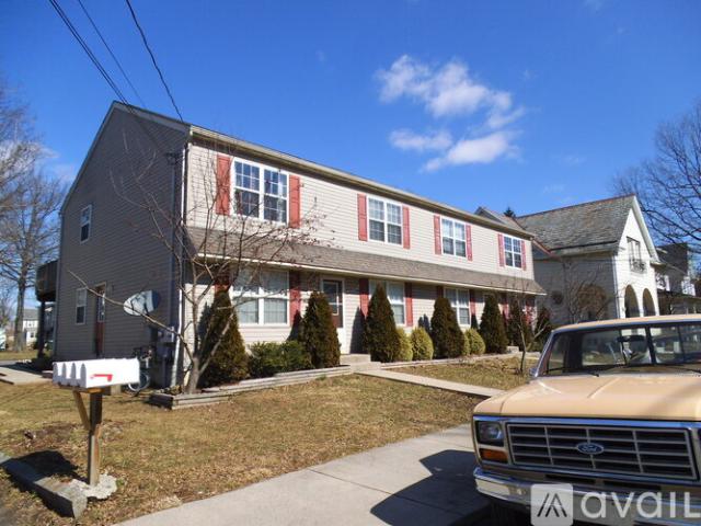 2 BR, 1 BA Apartment 217 New Street, Unit 217, Quakertown, PA 18951