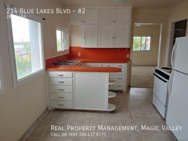 2 BR, 1 BA Apartment 214 Blue Lakes Blvd, Twin Falls, ID 83301