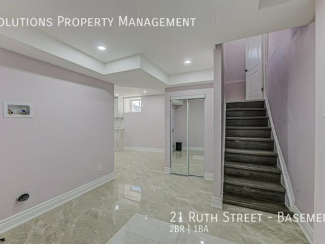2 BR, 1 BA Apartment 21 Ruth Street, Brantford, ON N3S 1L7