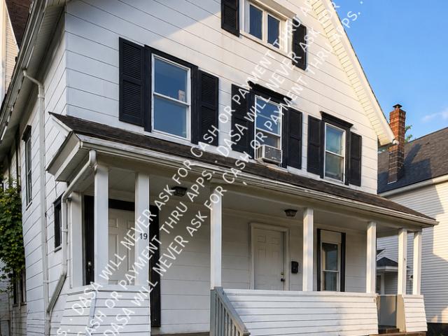 2 BR, 1 BA Apartment 21 Ringle St, Rochester, NY 14619