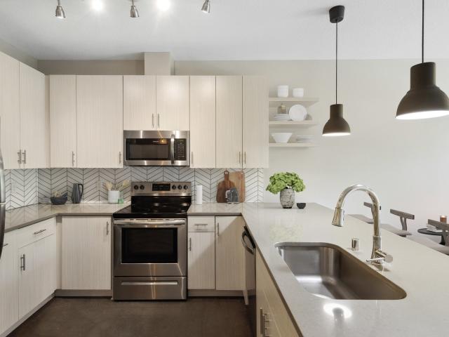 2 BR, 1 BA Apartment 2201 Blaisdell Avenue Unit 301, Minneapolis, MN 55404