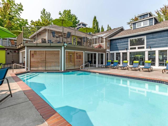 2 BR, 1 BA Apartment 2201 SW Holden Street Unit I208, Seattle, WA 98106