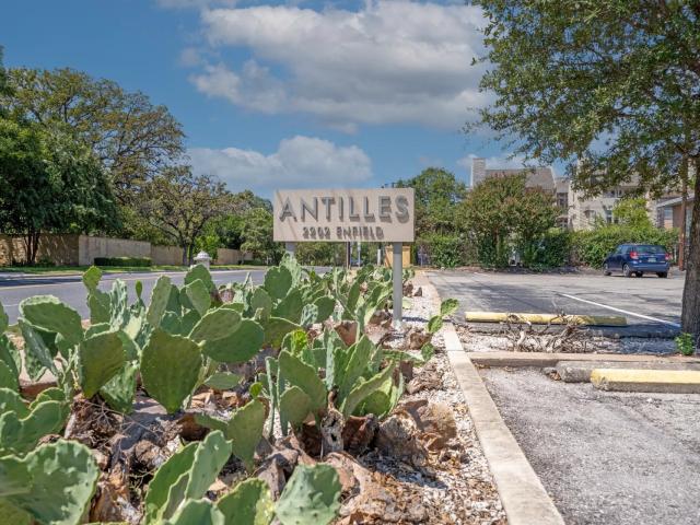 2 BR, 1 BA Apartment 2202 Enfield Road Unit ANT2202 205, Austin, TX 78703