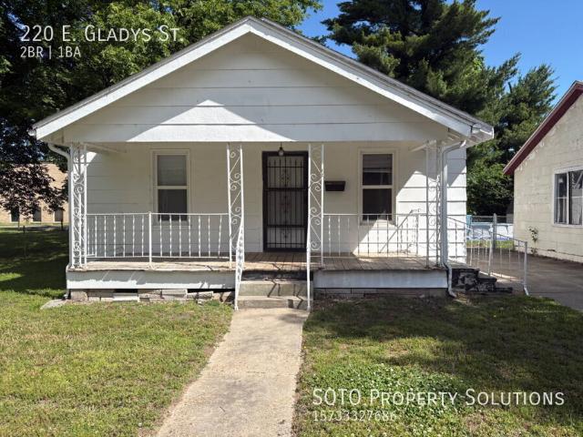2 BR, 1 BA Apartment 220 E. Gladys St Sikeston, MO 63801