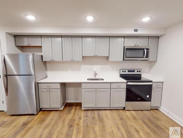 2 BR, 1 BA Apartment 220 Hamilton St NW, Unit C03, Washington, DC 20011