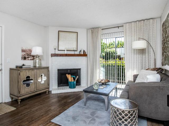 2 BR, 1 BA Apartment 220 Knolls Place Unit 399, Nashville, TN 37211