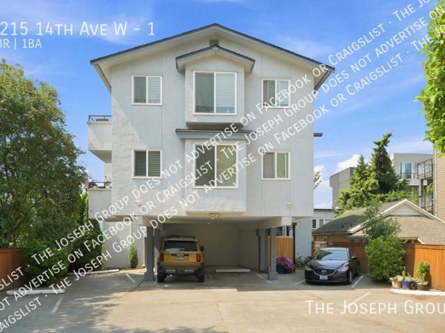2 BR, 1 BA Apartment 2215 14th Ave W, Seattle, WA 98119