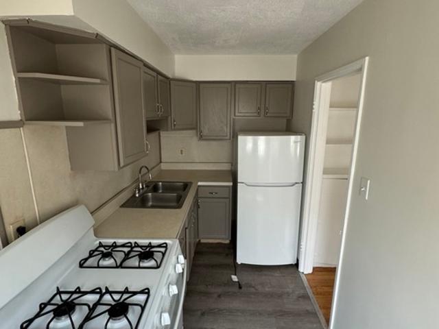 2 BR, 1 BA Apartment 2215 169th St, Unit 22, Hammond, IN 46323