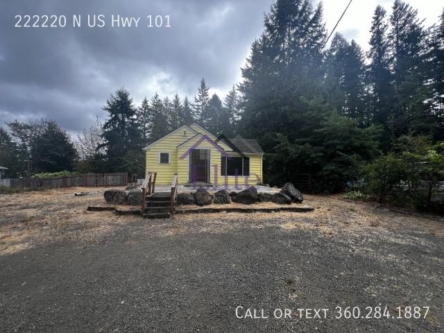 2 BR, 1 BA Apartment 222220 N US Hwy 101, Shelton, WA 98584