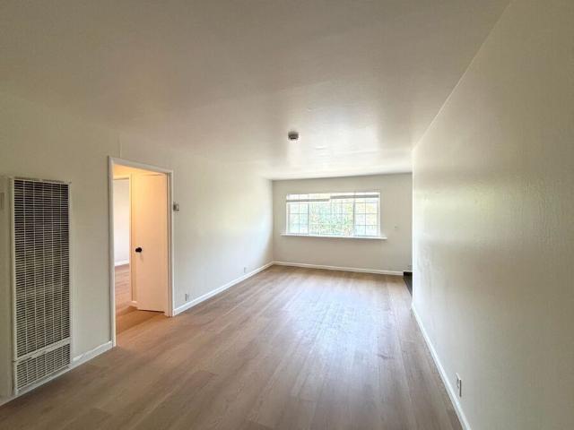 2 BR, 1 BA Apartment 2223 Bonar Street, Berkeley, CA 94702