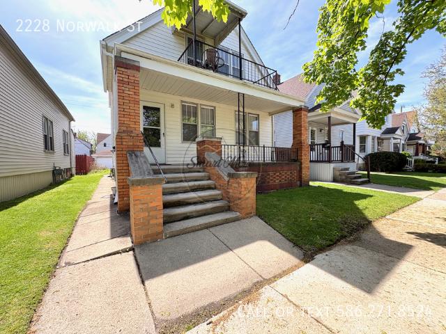 2 BR, 1 BA Apartment 2228 Norwalk St, Hamtramck, MI 48212